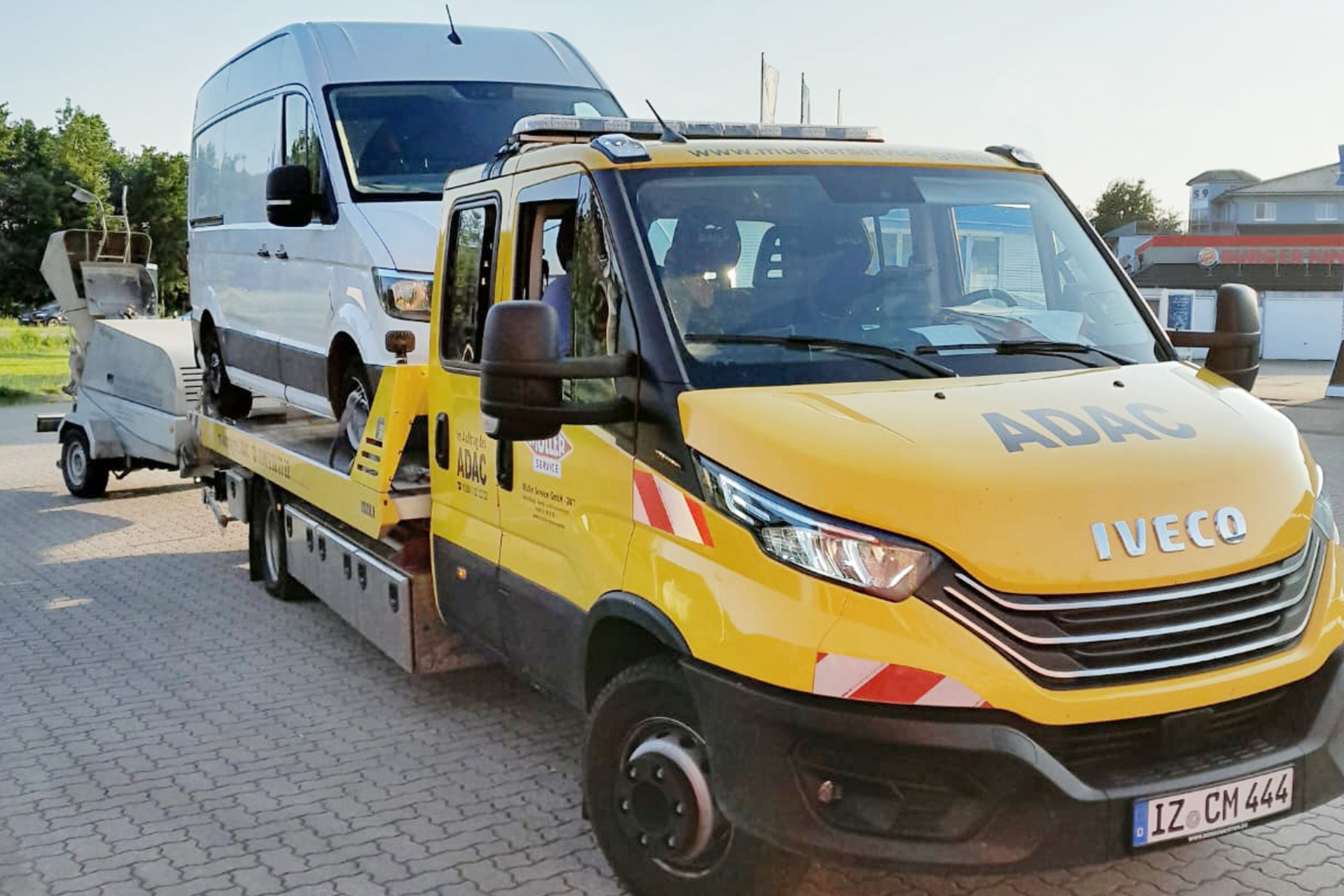 Müller Service: Abschleppdienst, ADAC, Assistance – 24/7 professionell